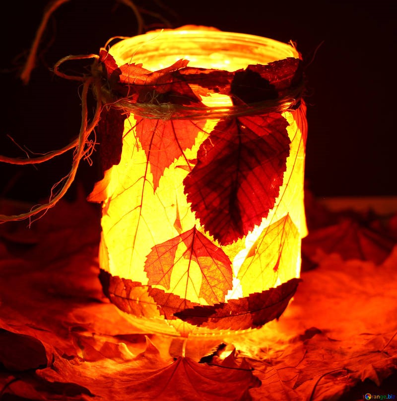 Kids Corner: Autumn Lanterns - The Arboretum